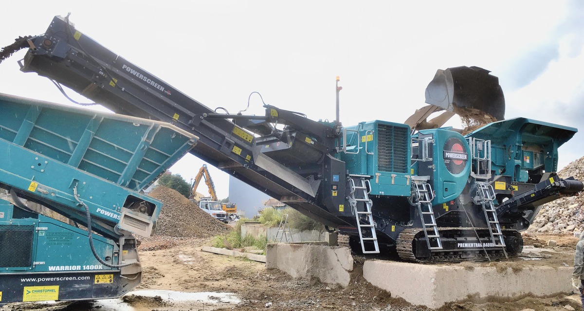Powerscreen Premiertrak R 400X premières in Lübeck - Mineral Processing