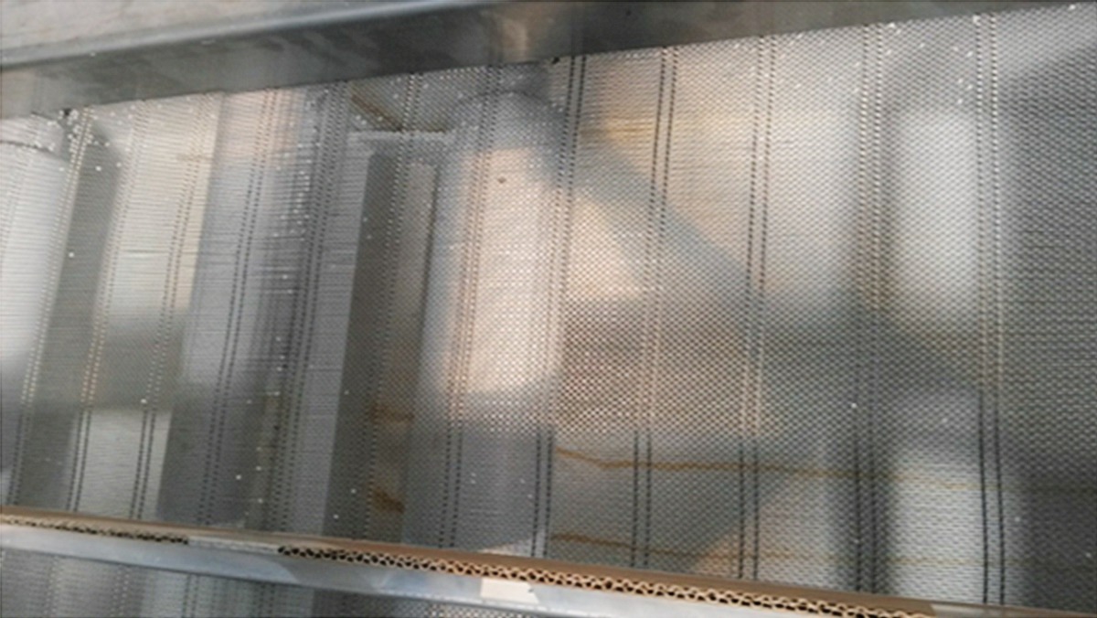 Direct excited polishing screens for fertilizer - Mineral Processing