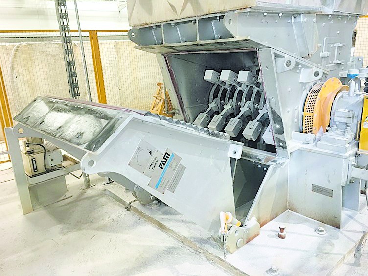 The design of FAM special hammer mills for comminution and drying of ...