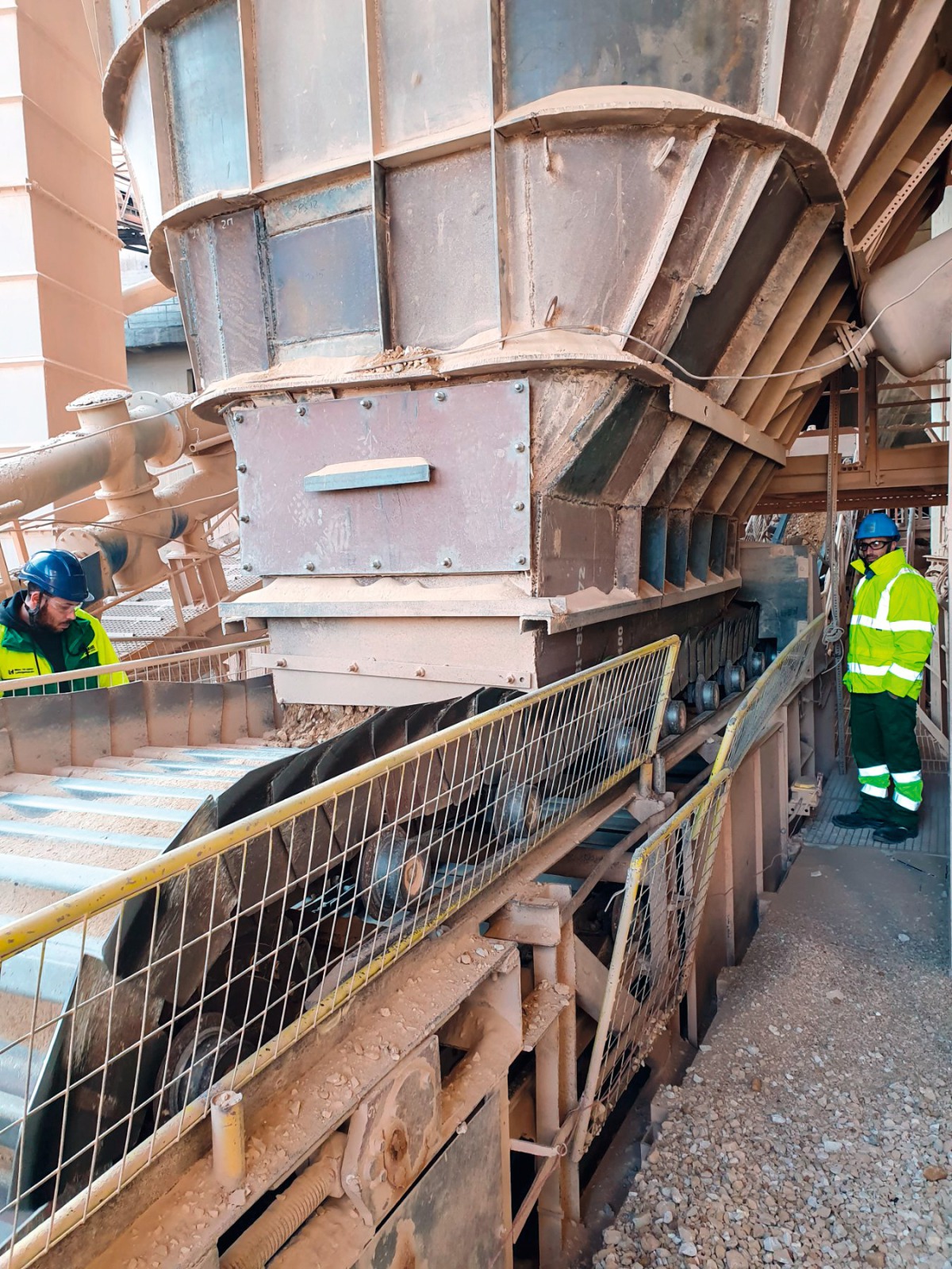 AUMUND supplies conveying solution for bauxite - Mineral Processing