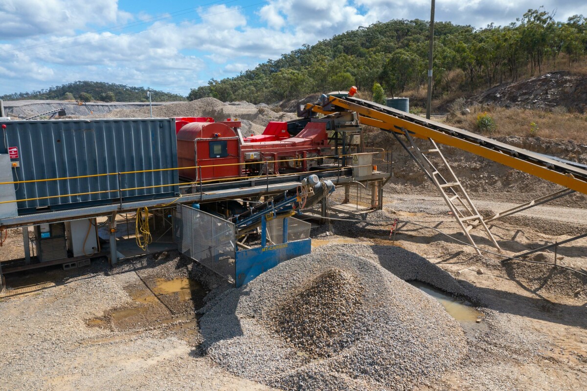TOMRA Mining’s XRT ore sorting technology in operation at Mt Carbine ...