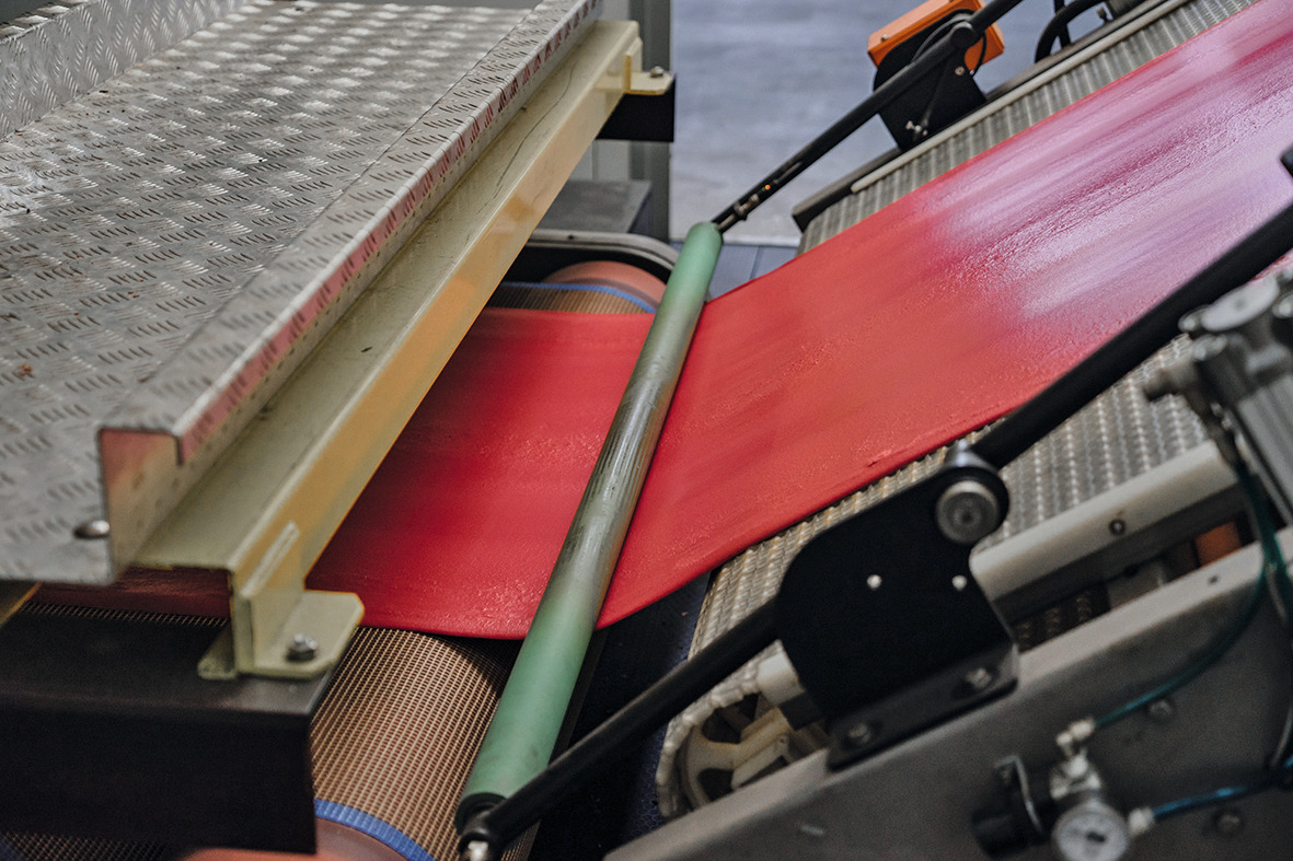 Linatex® Premium Rubber – protective lining for abrasive applications ...