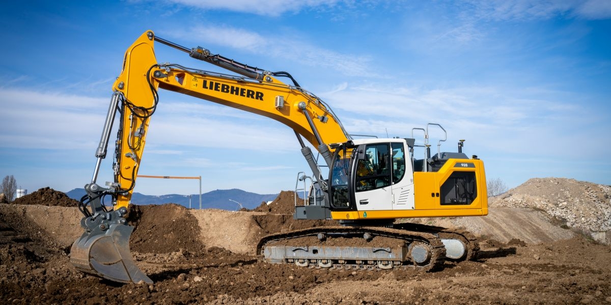 Liebherr and Leica Geosystems: Expanded range of semi-automatic machine ...