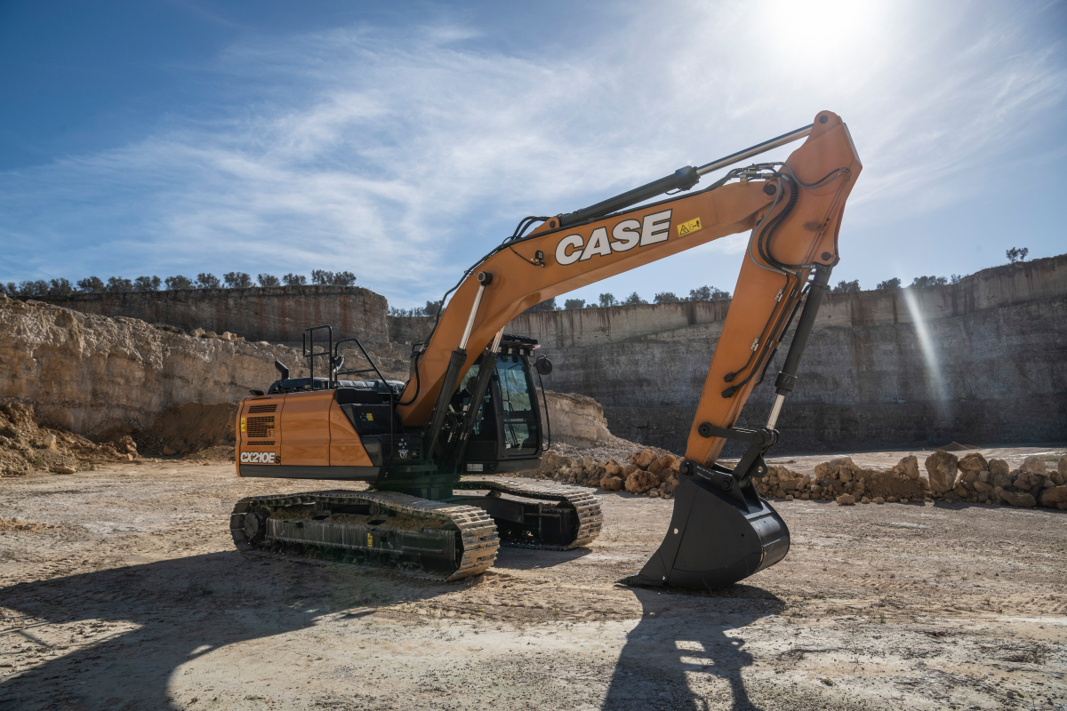 CASE launches essential 20-tonne crawler excavator CX210E-S - AT Minerals