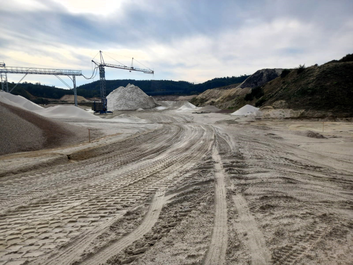 Manufacturing valuable sand fractions - AT Minerals