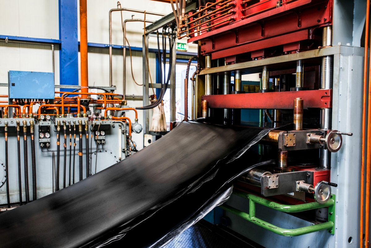 Single and dual-ply conveyor belts - AT Minerals
