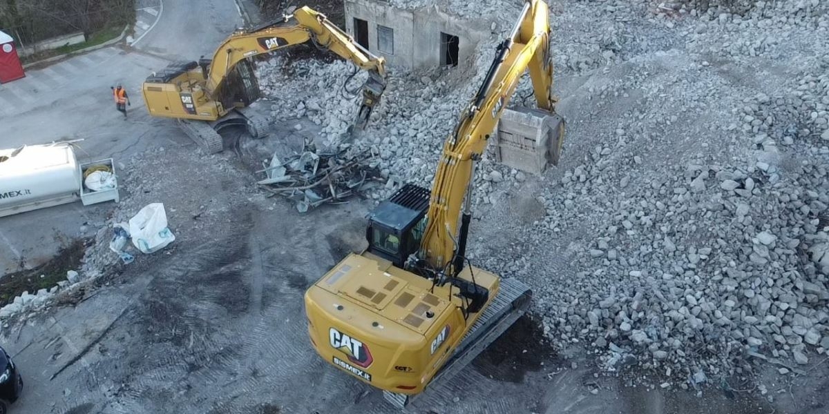 MB Crusher crusher buckets make it easier to recycle demolition ...