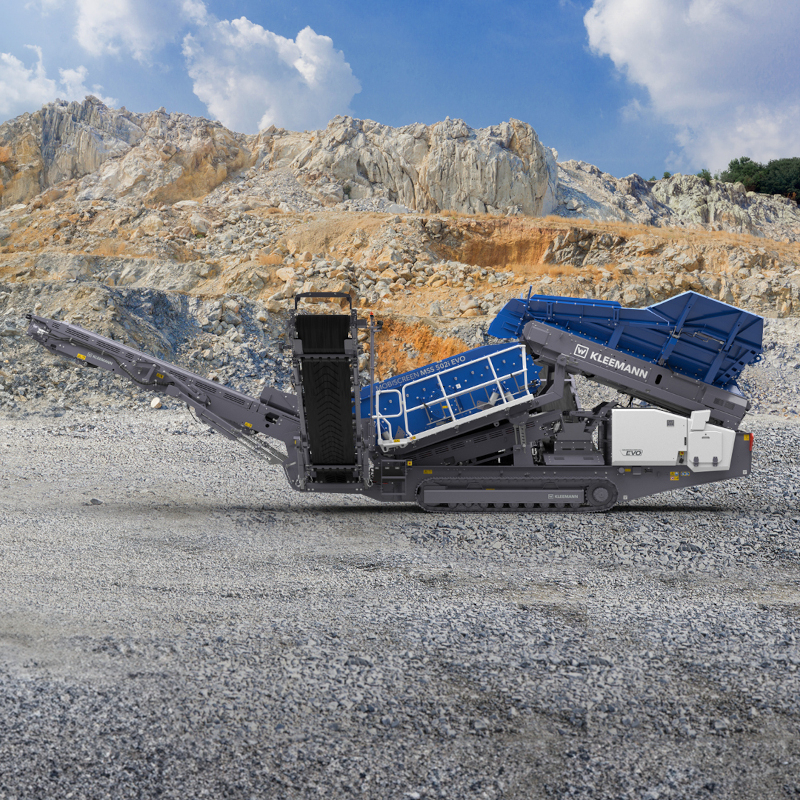 Mobile screen for coarse elements MOBISCREEN MSS 502(i) EVO extends ...