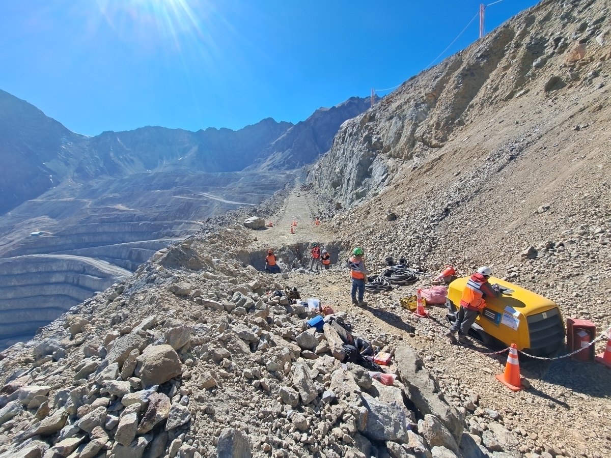 Overcoming extreme challenges in Chile's vertical mines with Atlas ...