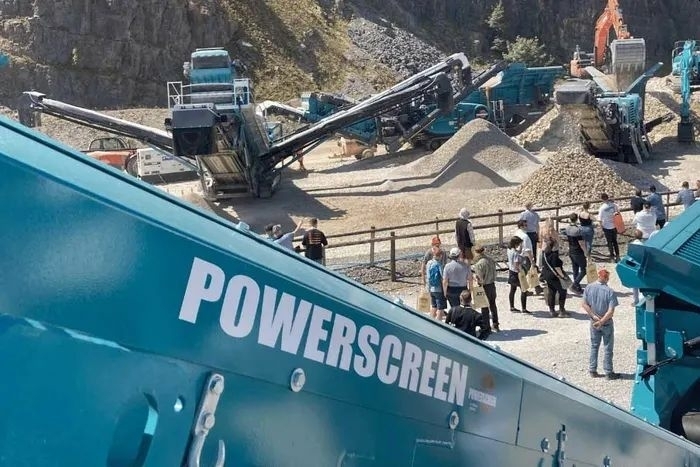 Powerscreen - AT Minerals