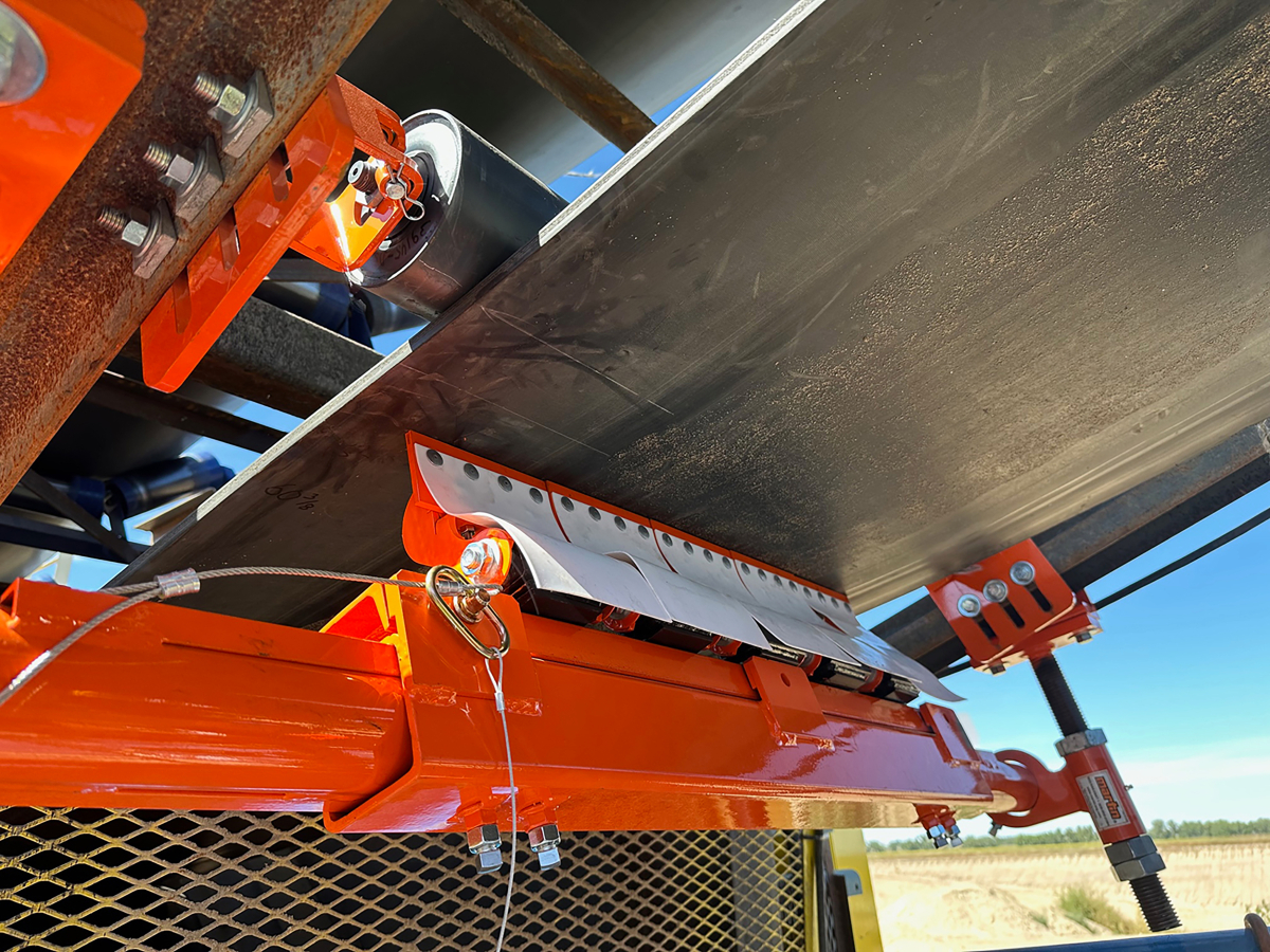 New secondary conveyor belt cleaner for safety and easy maintenance ...