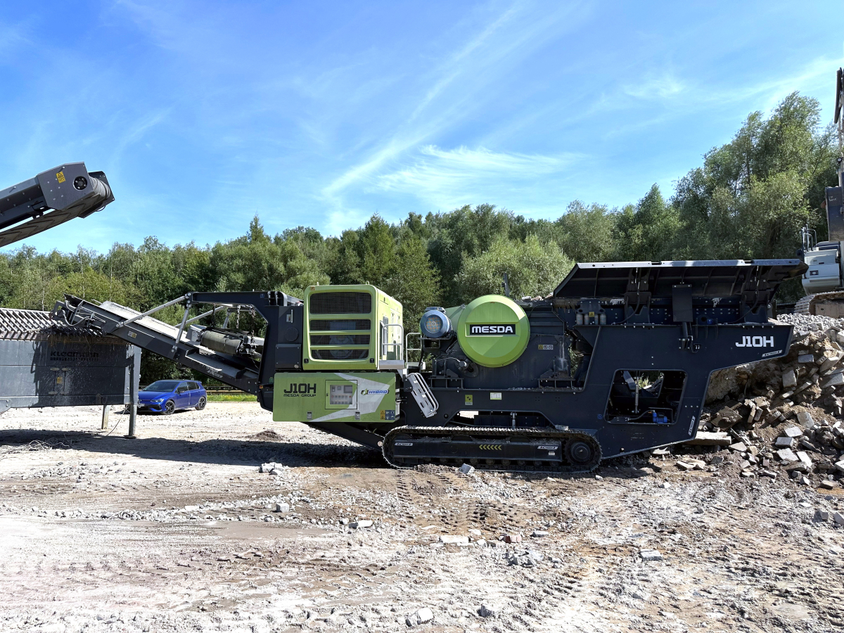MESDA-ES jaw crusher with optimized gap adjustment - AT Minerals