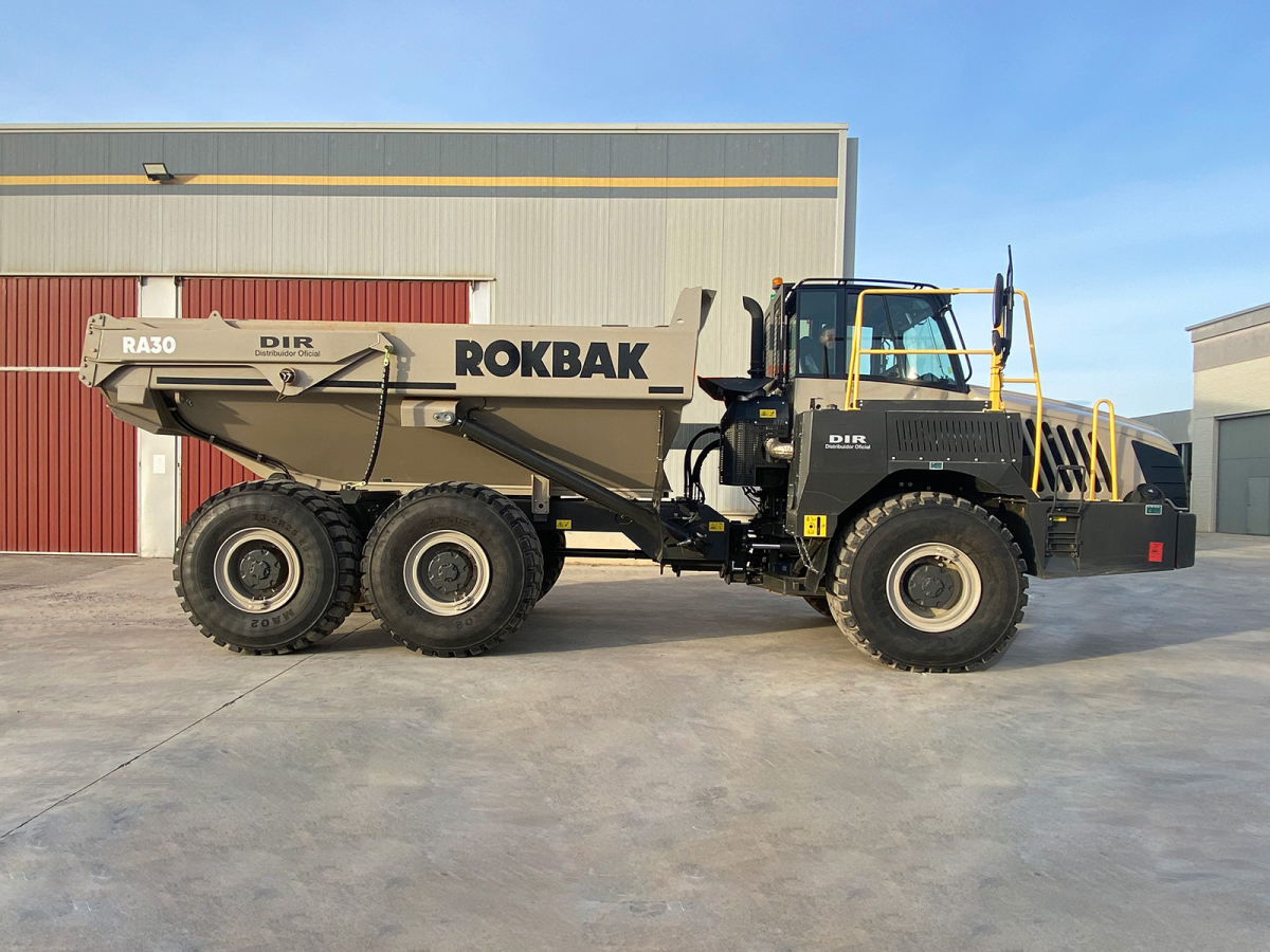 New Iberian Rokbak dealer DIR secures first truck sales in Spain - AT ...